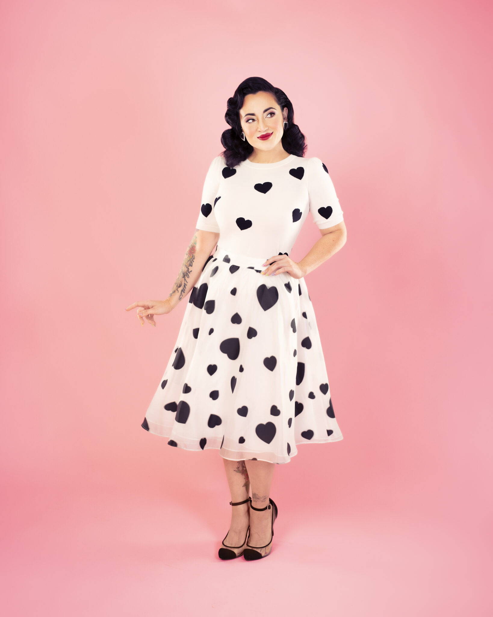 At Lone Star Pin-Up, Erin Riddle offers vintage calendar-style photo ...